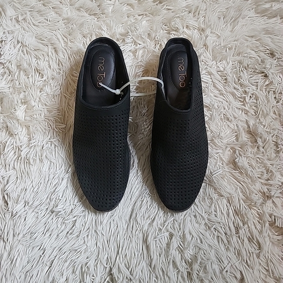 me too | Shoes | Me Too Zara Leather Lasercut Black Brown Low Block ...